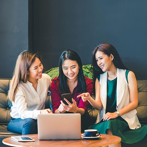 These Women Feel More Beautiful in Their 30s Than in Their 20s - Myra